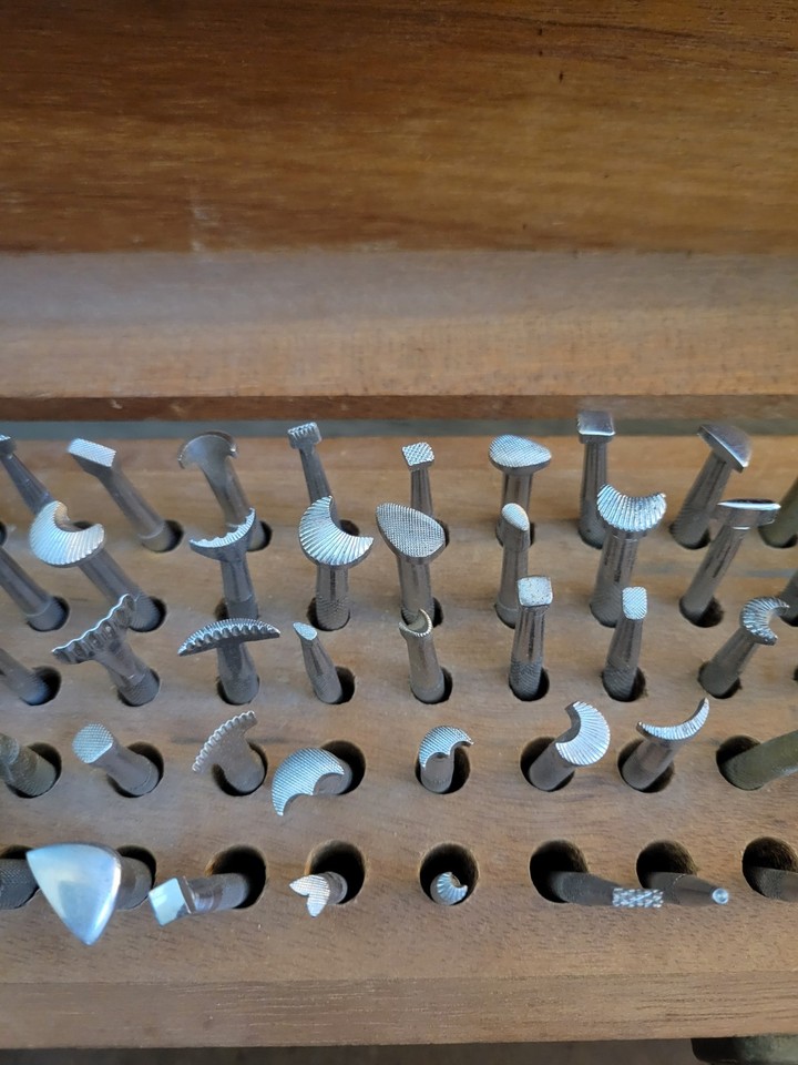 Lot of 115 CRAFTOOL Co Leather working stamping tool set USA - With ...