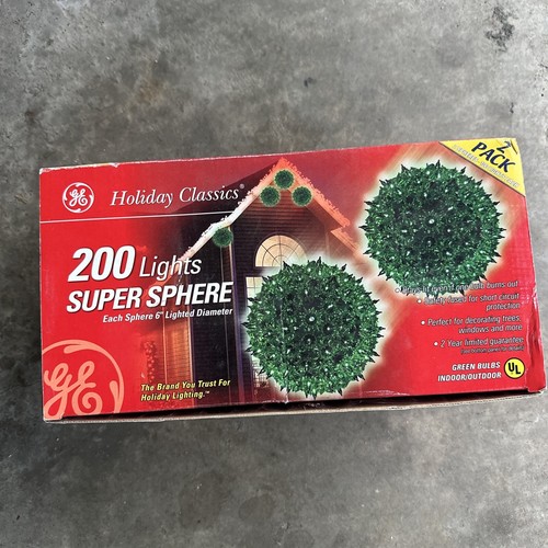 GE 200 Lights Super Sphere 2 Pack 100 Lights 6" Diameter Green Pre ...