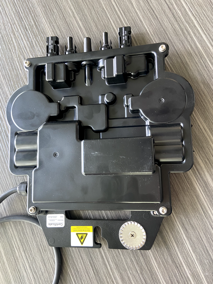 APsystems DS3-L Microinverter – Dual-module, high-efficiency, smart ...