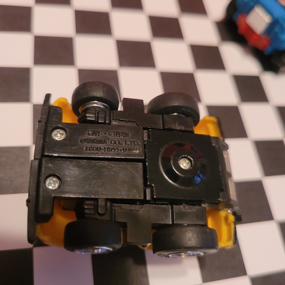 Vintage G1 Transformers Autobot Minibots Figures Gears Bumble Bee Brawn ...