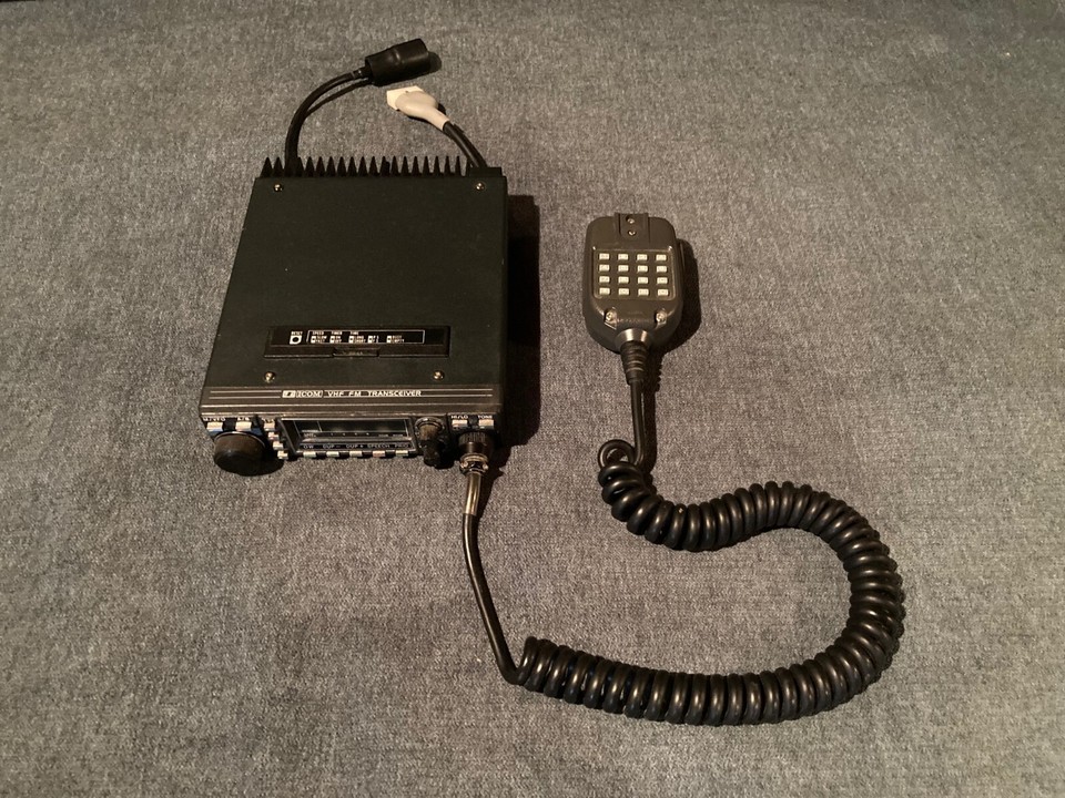 ICOM VHF TRANSCEIVER MODEL IC-27A used including 12v car adapter ,instr ...
