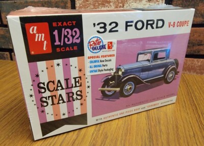 AMT Scale Stars 1932 '32 Ford V-8 Coupe 1/32 Scale Model Kit AMT1181/12 ...