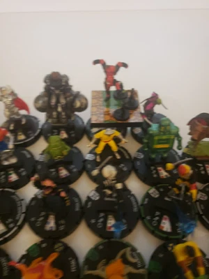 Marvel Heroclix Deadpool & X-Force Near | Grelly UK