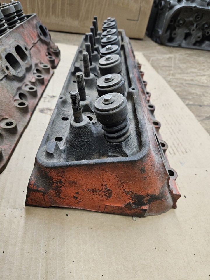 1963 1964 Corvette 283 327 SBC Power Pack Heads Small Block Chevy ...