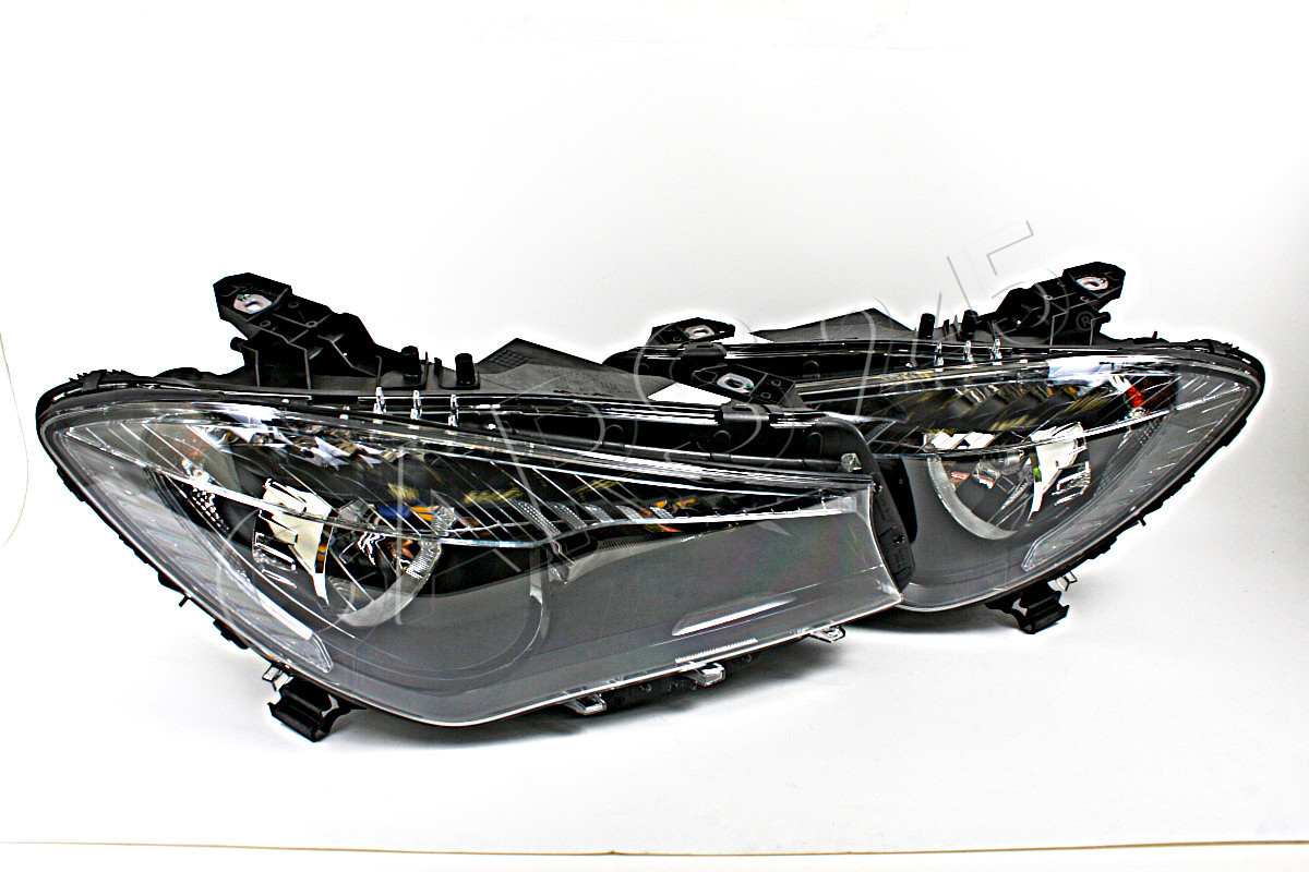 Mercedes CLA-Class C117 Coupe 2013- Halogen Headlights Front Lamps Left ...
