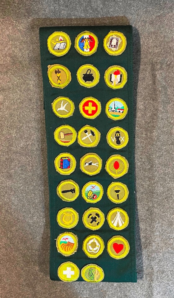 M4 21 BSA OA Scouts MERIT BADGE SASH WITH 26 MERIT BADGES, EXPLORER ...