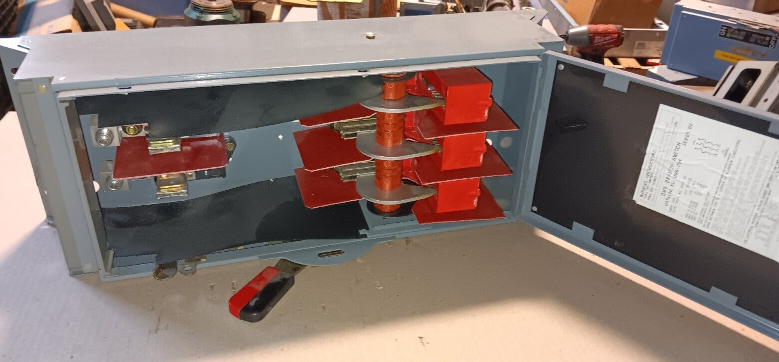 SQUARE D QMB364 200 AMP QMB BRANCH PANELBOARD SWITCH 3 POLE FUSIBLE ...