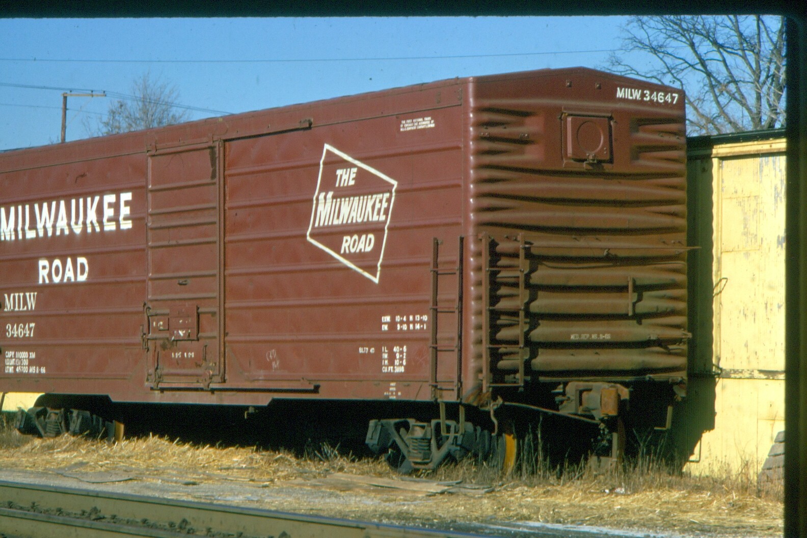 Milwaukee (MILW) Ribbed Sided Boxcar # 34647 R | eBay