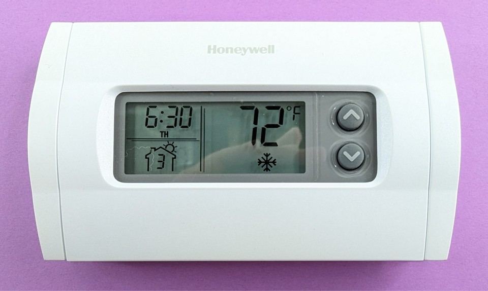 Honeywell 5-2 Day Programmable Digital Thermostat RTH230B - New ...