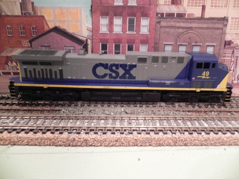 HO ENGINE LOCOMOTIVE Athearn 4346 Blue Box CSX AC4400 #49 in Box ...