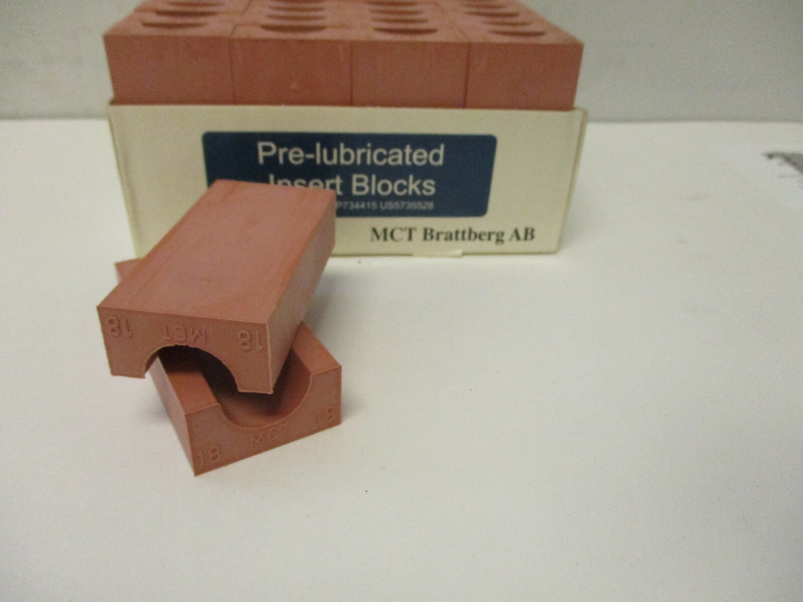 MCT BRATTBERG INSERT BLOCK 30/18 LYCRON, CABLE 0.69-0.73 (32PC LOT ...