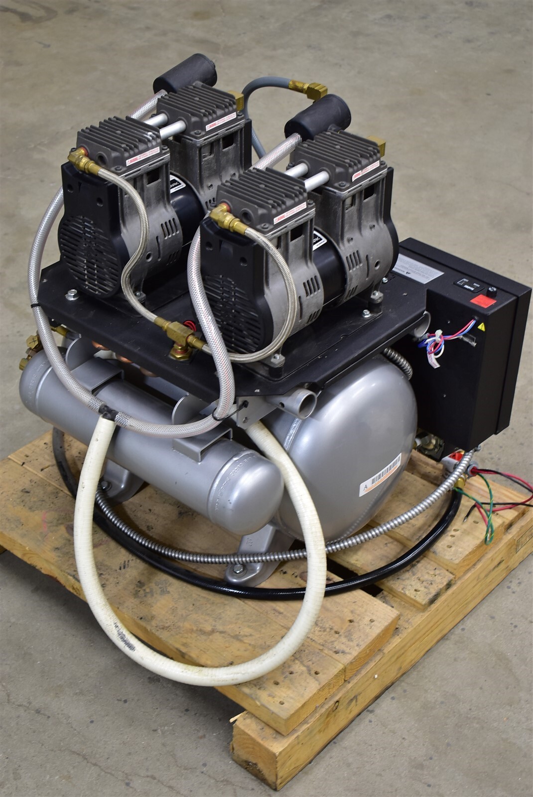 Midmark P22 Dental Air Compressor Unit REFURBISHED Oil Free w/ 1 YEAR ...