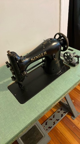 Singer 44-90 Industrial Tailor's Sewing Machine on Table – Heavy Duty ...