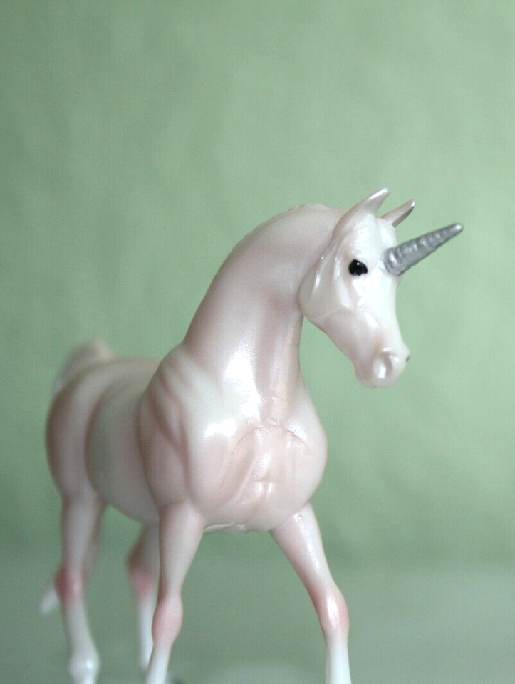 Breyer Stablemate Walking Arabian Pink Unicorn | eBay