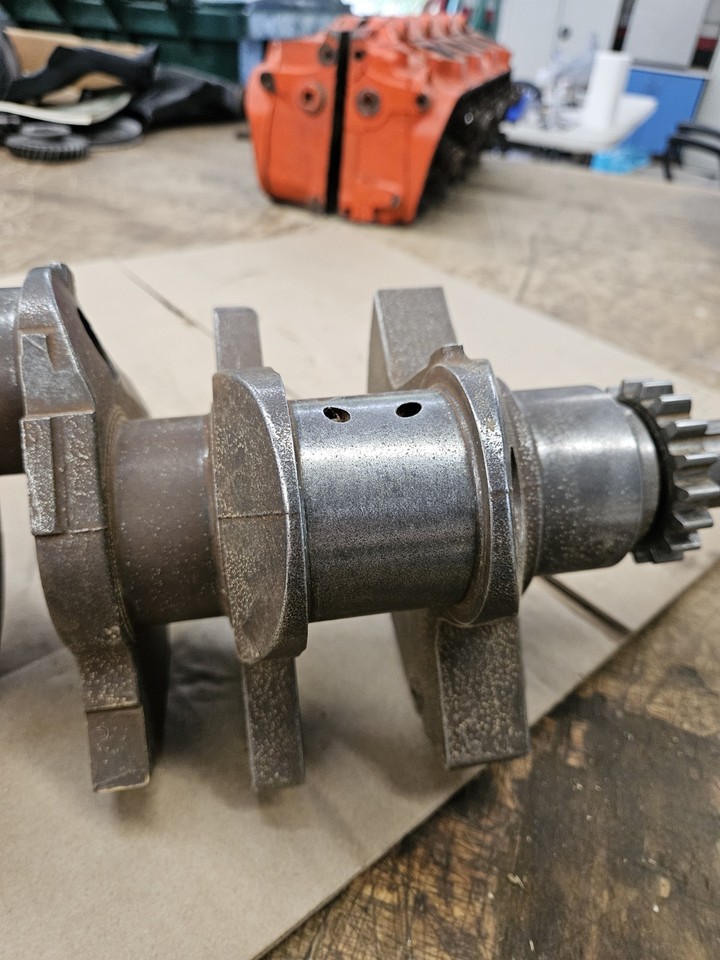 1969 1970 OEM Ford 428 CJ 1UB Cobra Jet Crankshaft 1UB Crank, STANDARD ...
