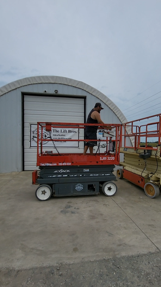 2017 Skyjack SJ 3220 20ft. Scissor Lift Electric Aerial Manlift Genie ...