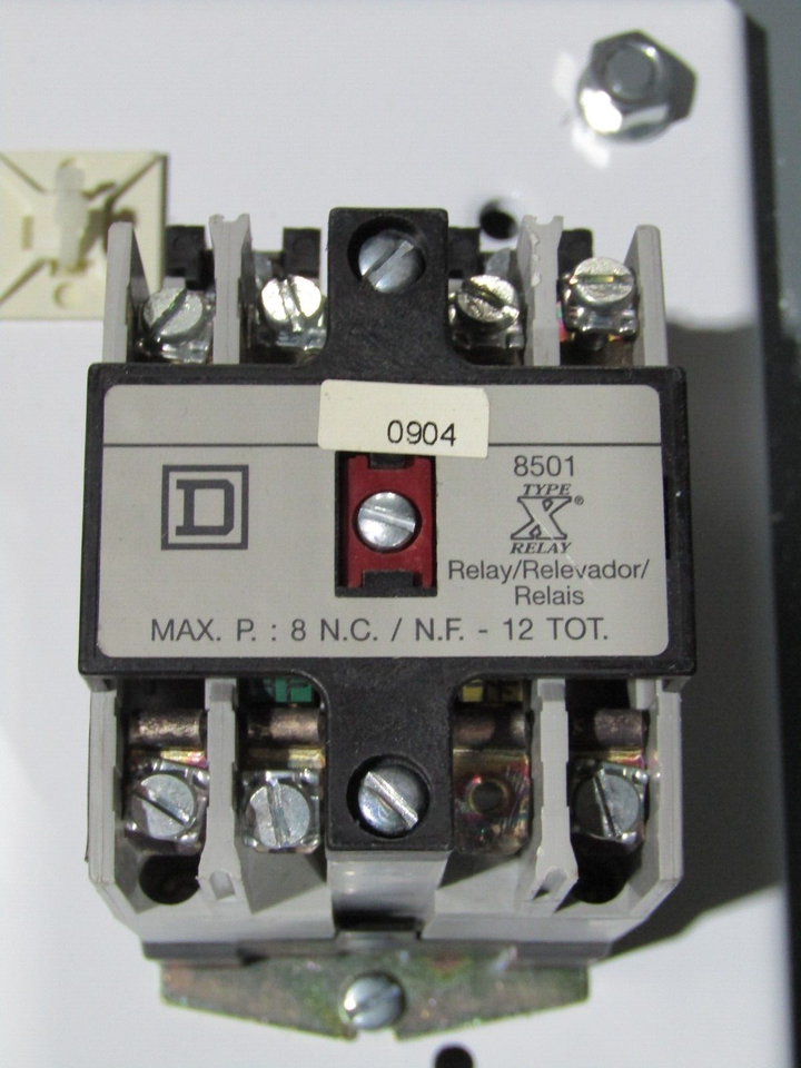 👀SQUARE D 100 AMP ENCLOSED LIGHTING CONTACTOR 600 VAC 277 VAC COIL ...