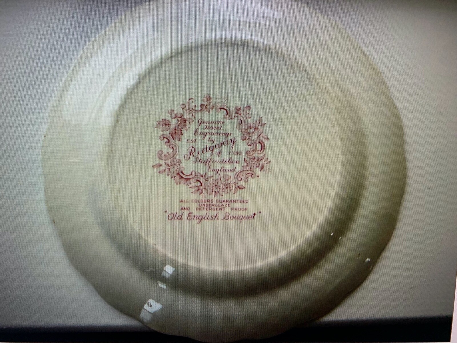 RIDGWAY ENGLAND OLD ENGLISH BOUQUET 7 3/4" SIDE PLATE RED FLOWERS ...