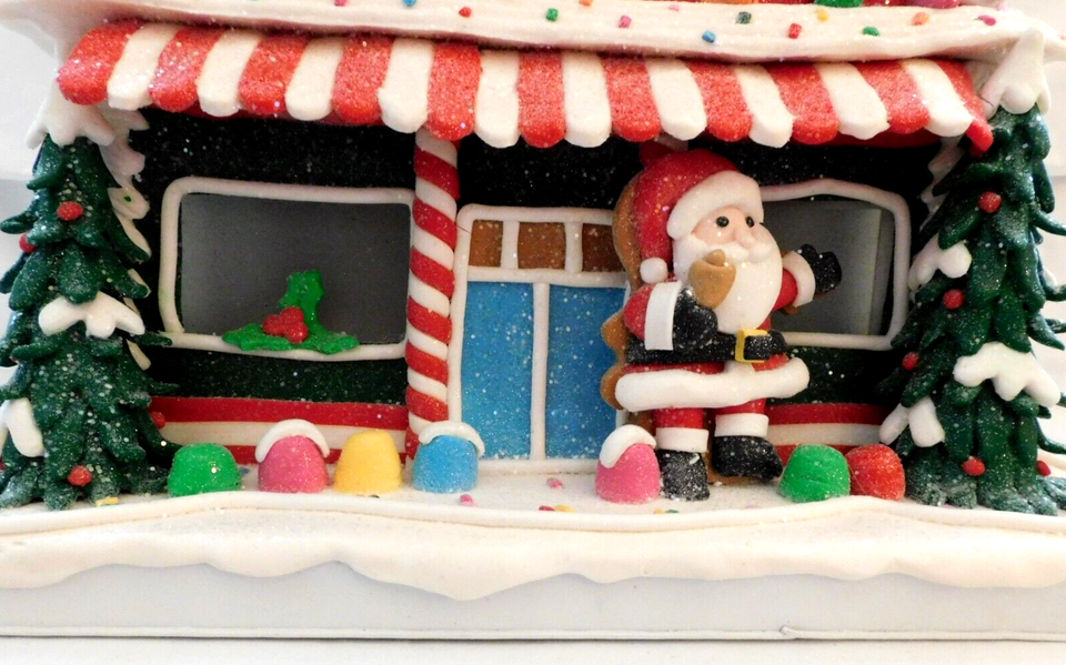 New Trimsetter Gingerbread House Hotel LED Lighted 19"x13"x9" Dillards ...