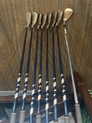 taylormade Sim 2 Combo iron set senior flex graphite 5H, 6iron thru SW ...