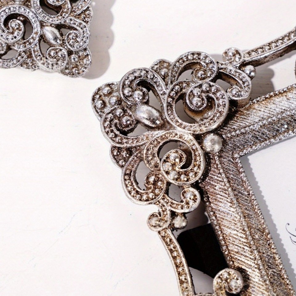 Tabletop Photo Holder Vintage Gold Frame Easel Back Resin Construction ...