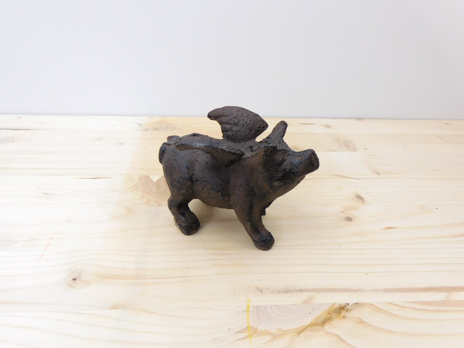 Small Cast Iron Flying Pig Statue Paperweight 4" x 3" Antique Brown | eBay