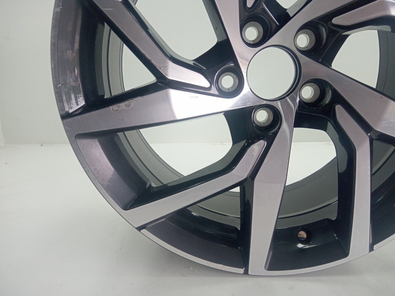 1 Stück ALUFELGE 18 ZOLL Original Volvo S60 S90 8jx18 ET42 31471311 | eBay