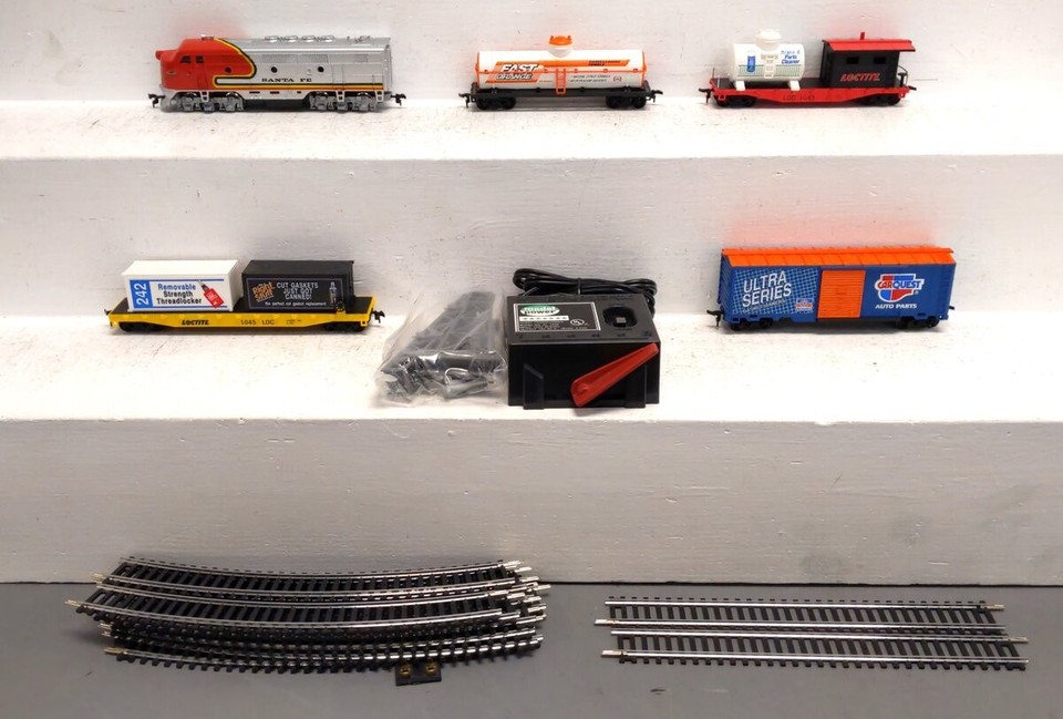 Model Power 800341 HO Scale Loctite/ Permatex Carquest Diesel Train Set ...
