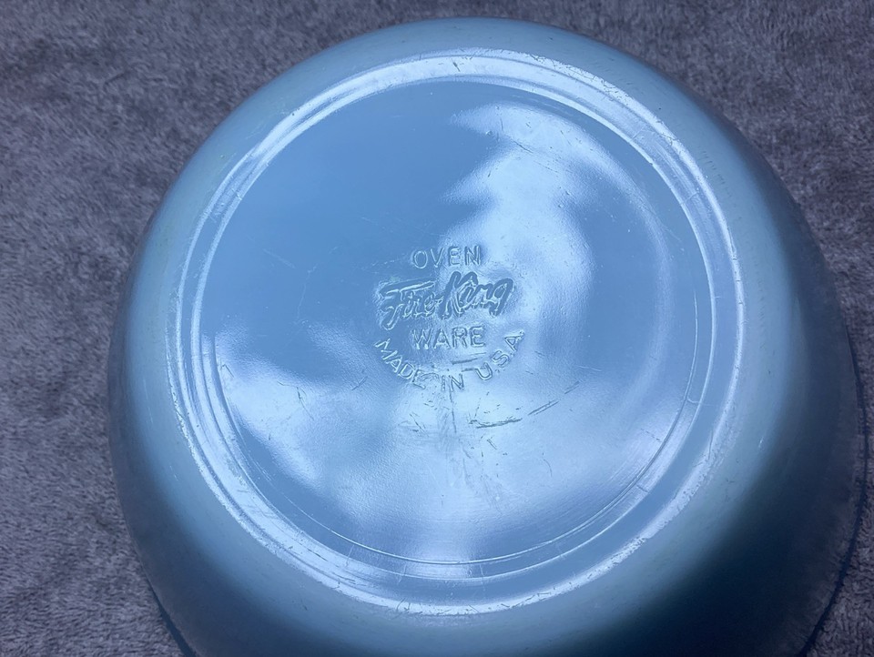 VTG.FIRE KING OVEN WARE LIGHT BLUE MIXING BOWL VERY NICE | eBay