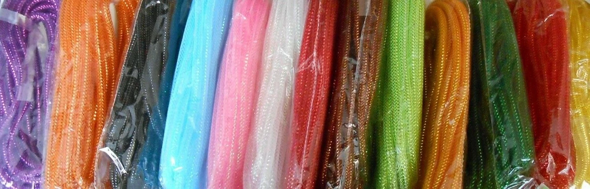 How To Decorate With Deco Mesh Tubing | Shelly Lighting