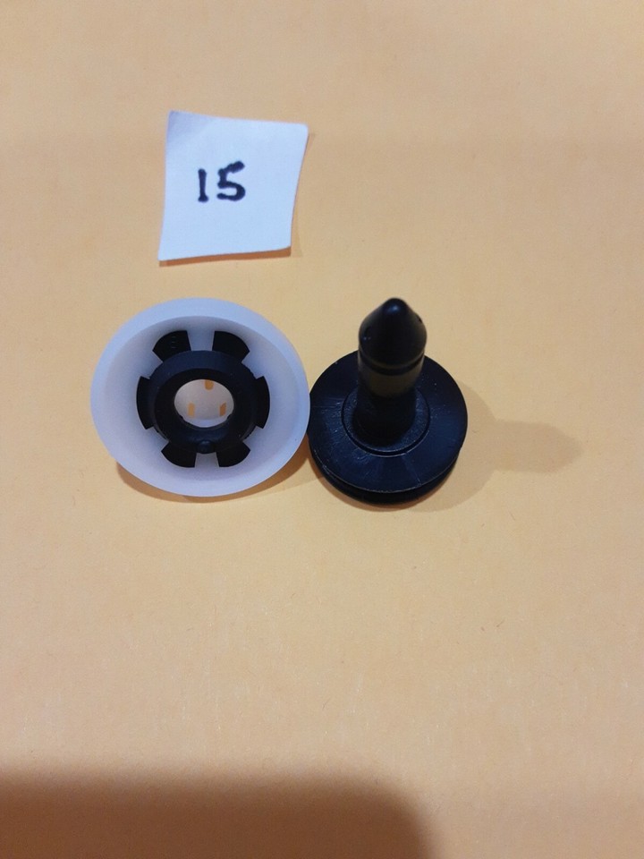 Door Panel Clips Cobalt, HHR & Full-Size Van For GM Fits 11562256 - Box ...