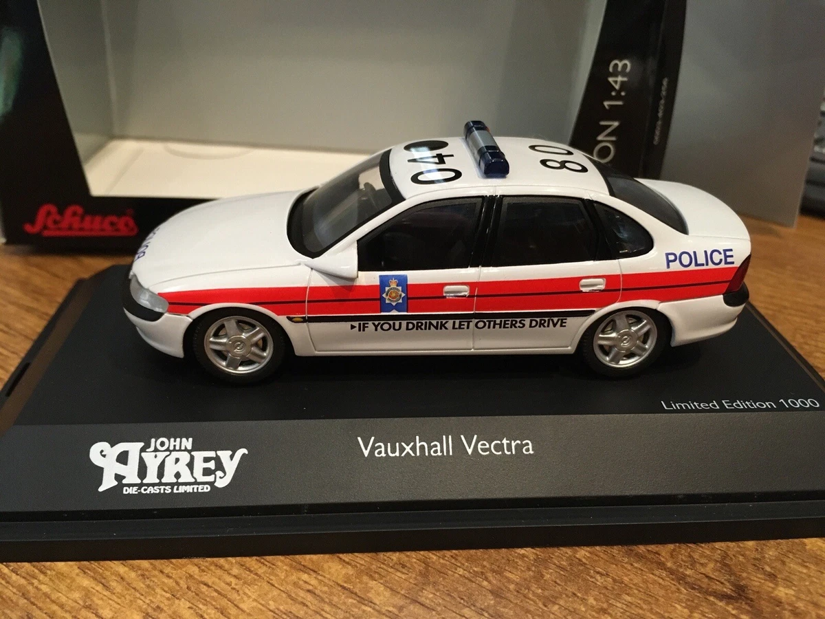 Vauxhall Vectra Police