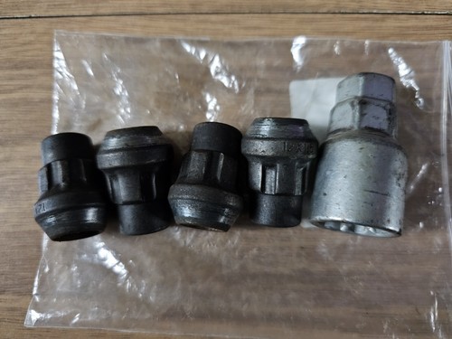 Genuine Volvo C70 Locking Wheel Nuts And Key | eBay UK