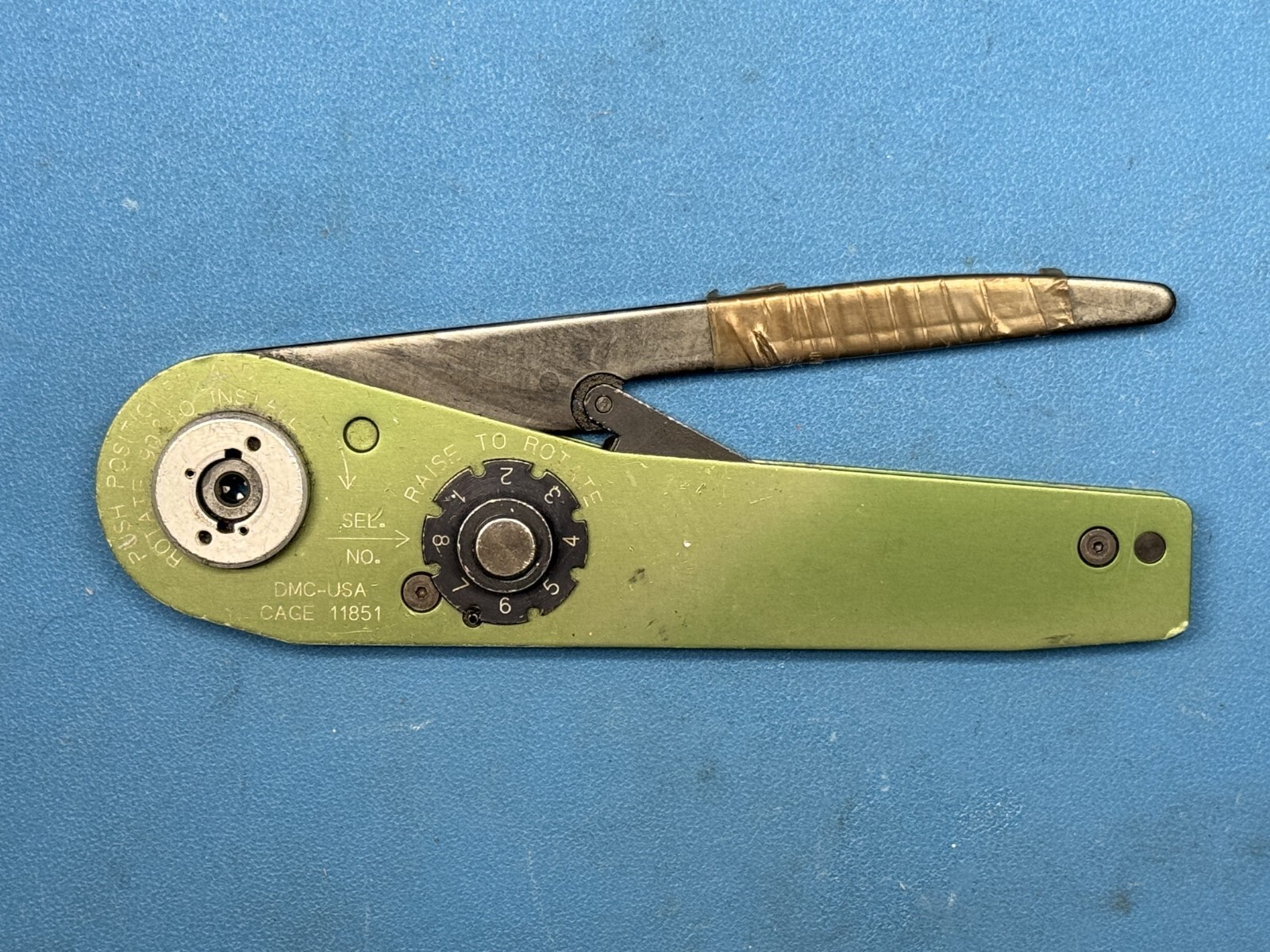 DMC MH860 M22520/7-01 Crimper | eBay