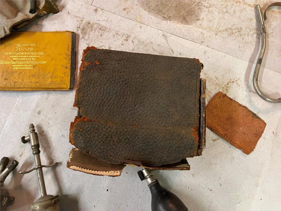 VTG Antique Early 1900s Dr Rodger Tycos sphygmomanometer Medical ...