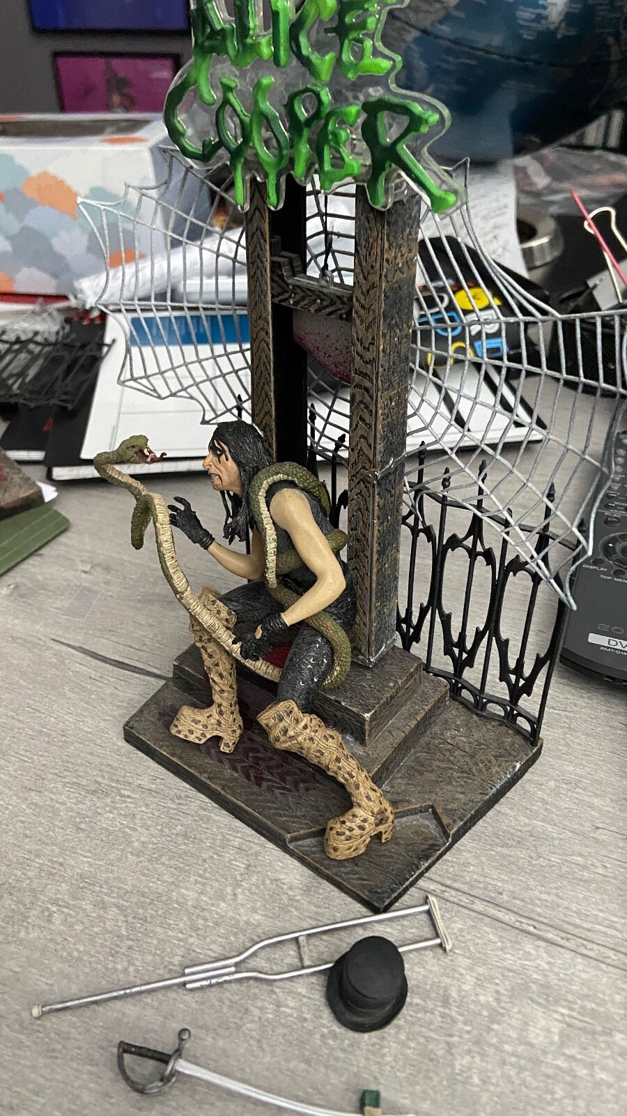 McFarlane ALICE COOPER Action Figure 2000 loose | eBay