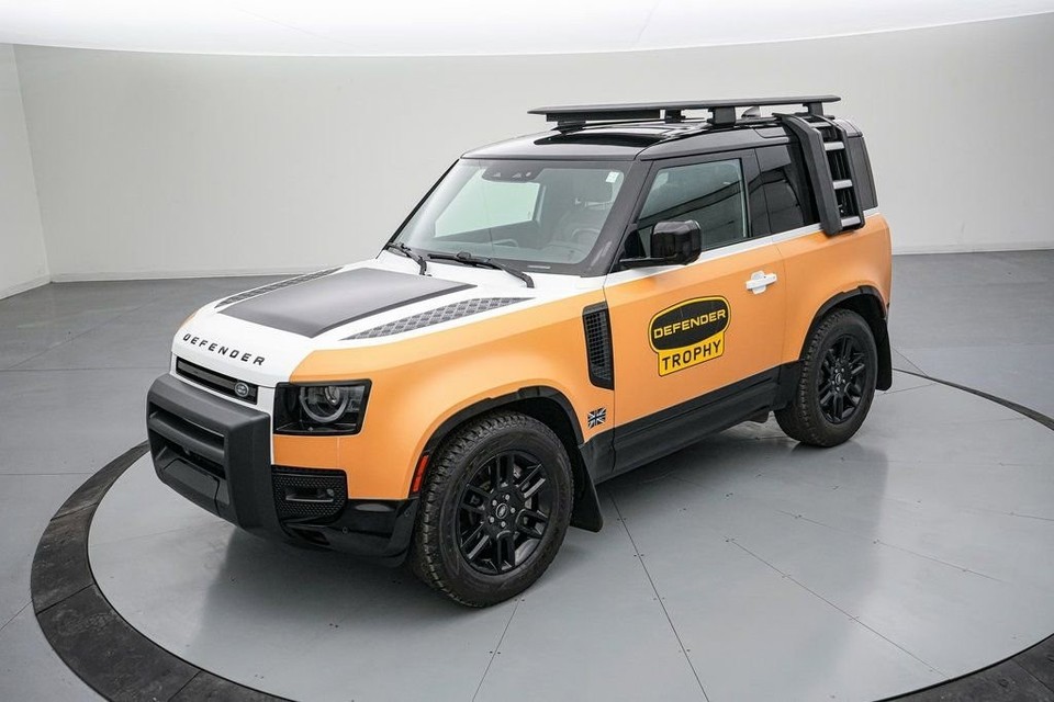 2023 Land Rover Defender 90 X-Dynamic SE Trophy Edition 1/220 | eBay