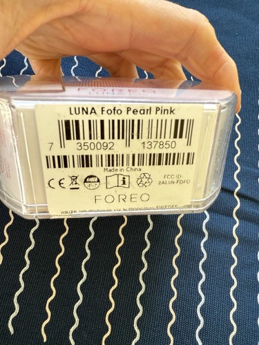 FOREO LUNA Fofo Smart Beauty Coach Facial Cleansing Brush - Pearl Pink ...