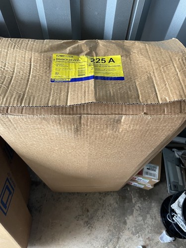 Square D EZMR112225 2 Position RINGLESS 225 Amp Socket Meter Stack 120 ...