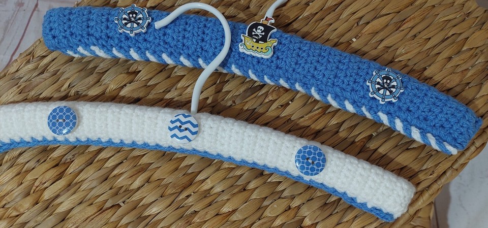 Toddler Baby Boy Girl Blue / White -2Coat Hangers - Baby Shower Gift ...