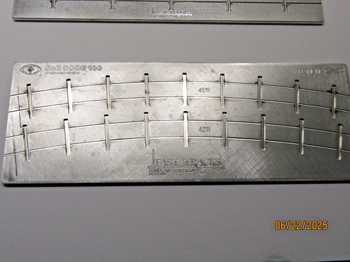 ON3 FAST TRACKS JIGS TO BUILD CURVE AND STRAIGHT TRACK PLUS EXTRAS | eBay