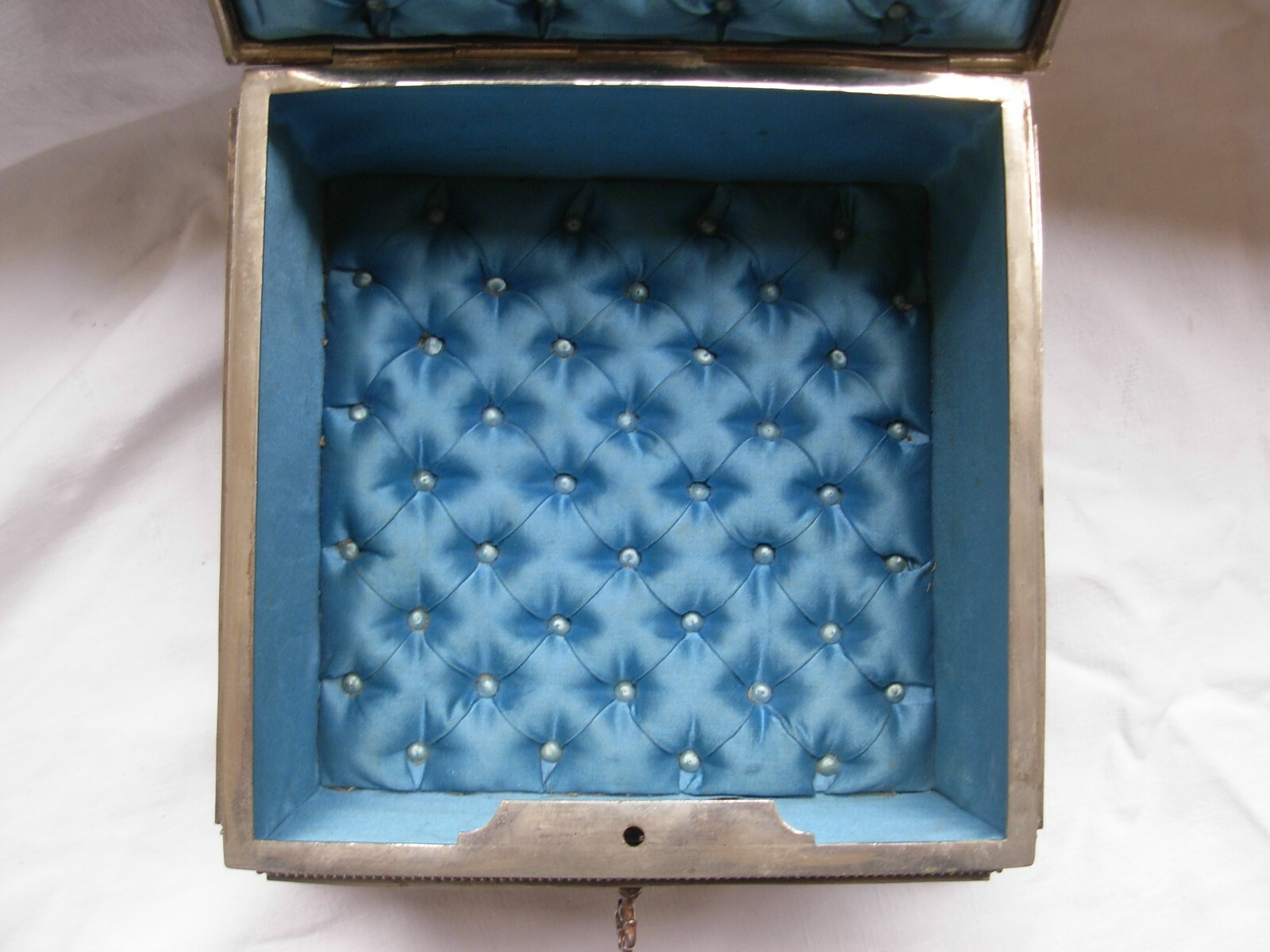 ANTIQUE FRENCH EMBOSSED COOPER PLAQUE JEWEL BOX,CHERUB PATTERN,LATE ...