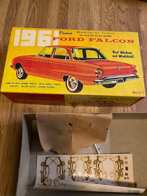 PREMIERS VINTAGE FORD FALCON MODEL KIT BOX | eBay