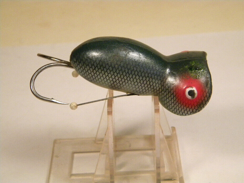 Vintage Burke Bassassin 2017 Weedless Flex Plug topwater crankbait lure ...