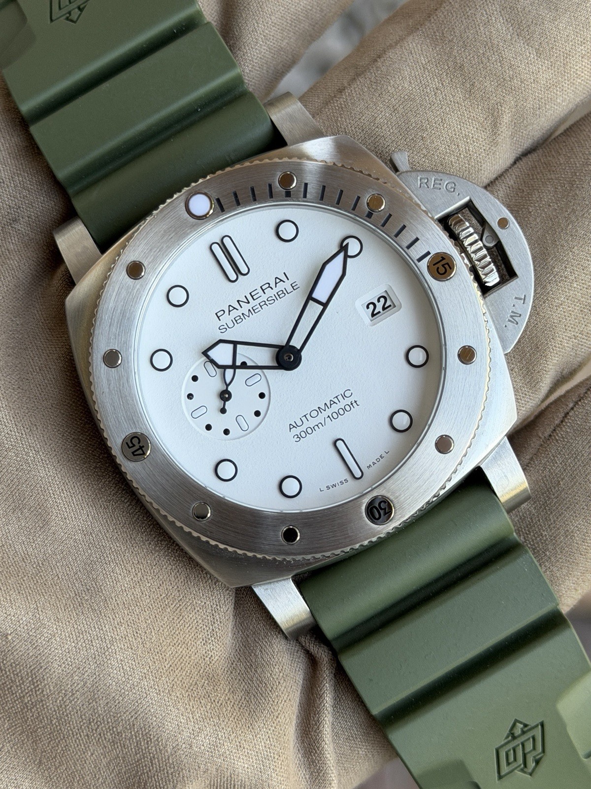 Panerai Automatic Submersible Pam 1226 QuarantaQuattro Bianco, 44mm | eBay