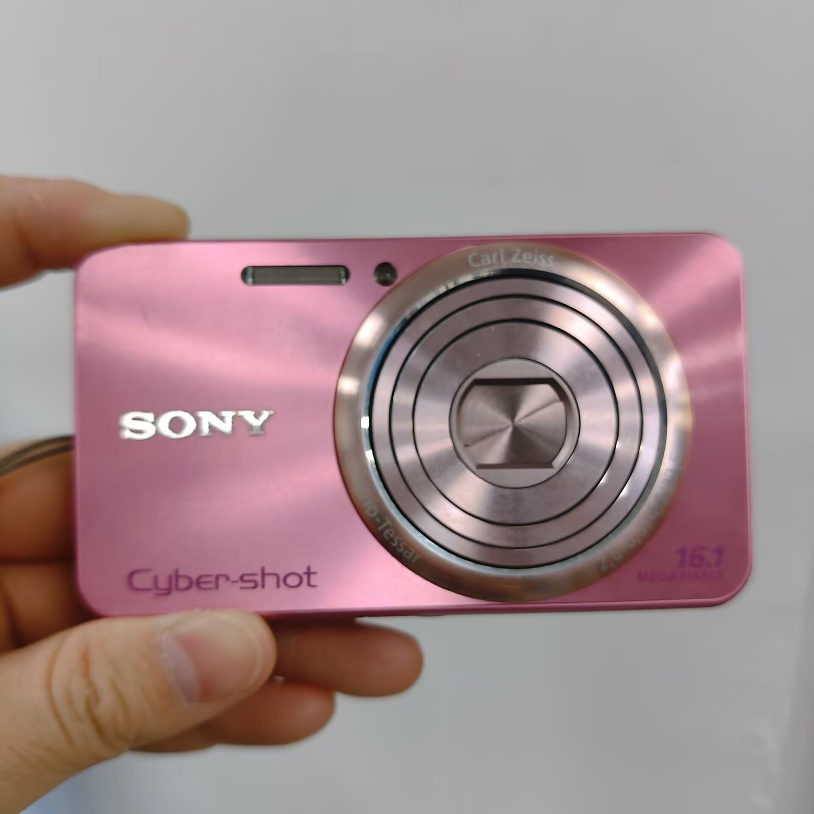 Sony Cyber-shot DSC-W570 16.1 Megapixel 5x Zoom Digital Camera Built-In ...