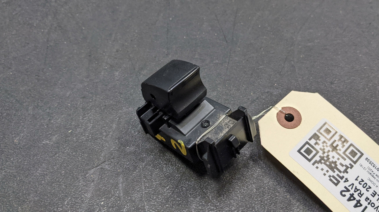 Rear Left Right Door Power Window Switch 2021 Toyota RAV4 84810-0R030 ...