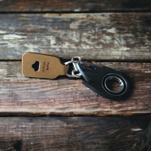 Keyrambit - FlameOn! - Carbon Fibre - Fidget Spinner - Keychain ...