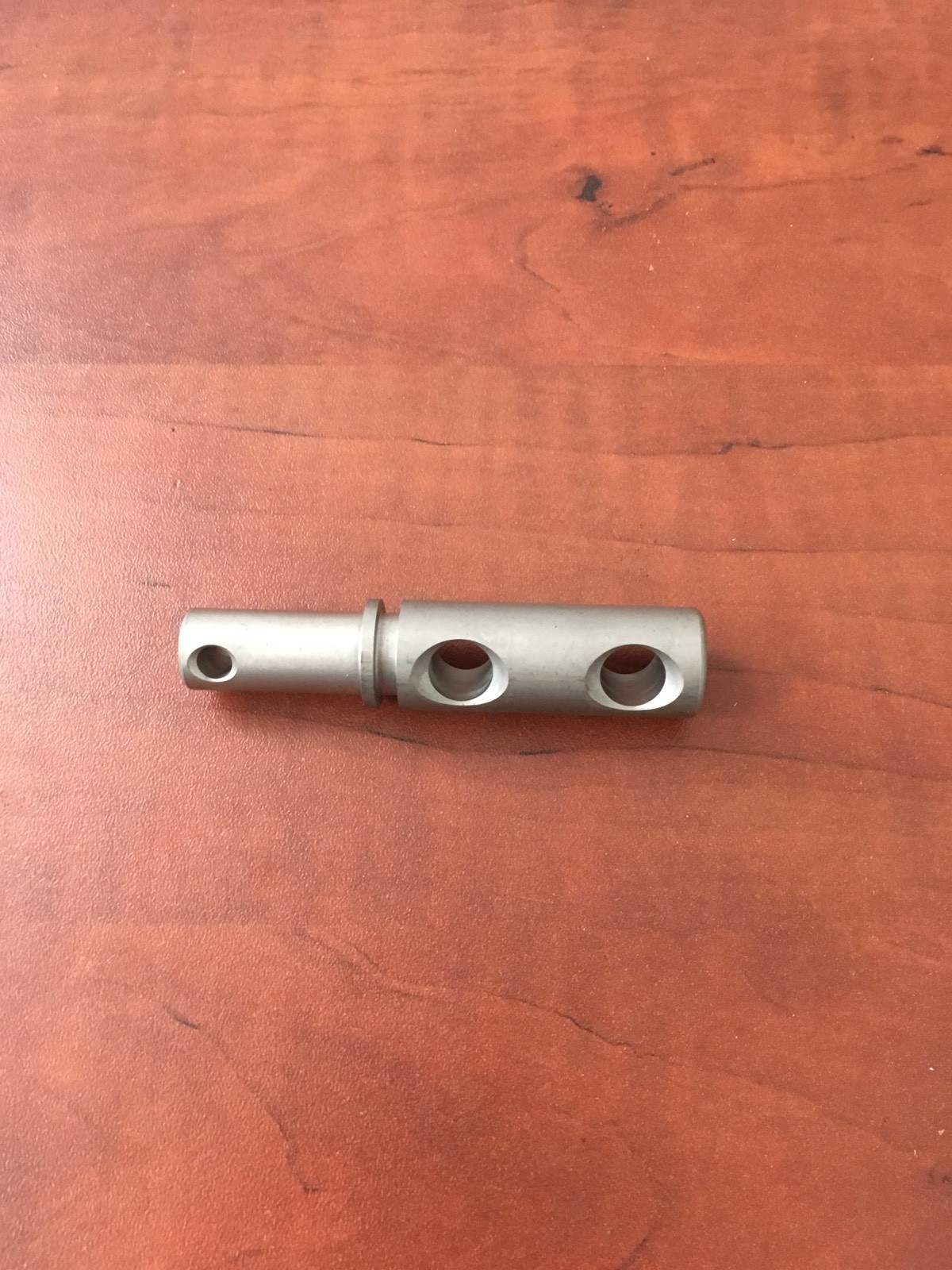 Genuine Volvo SPINDLE - 3979940 | eBay