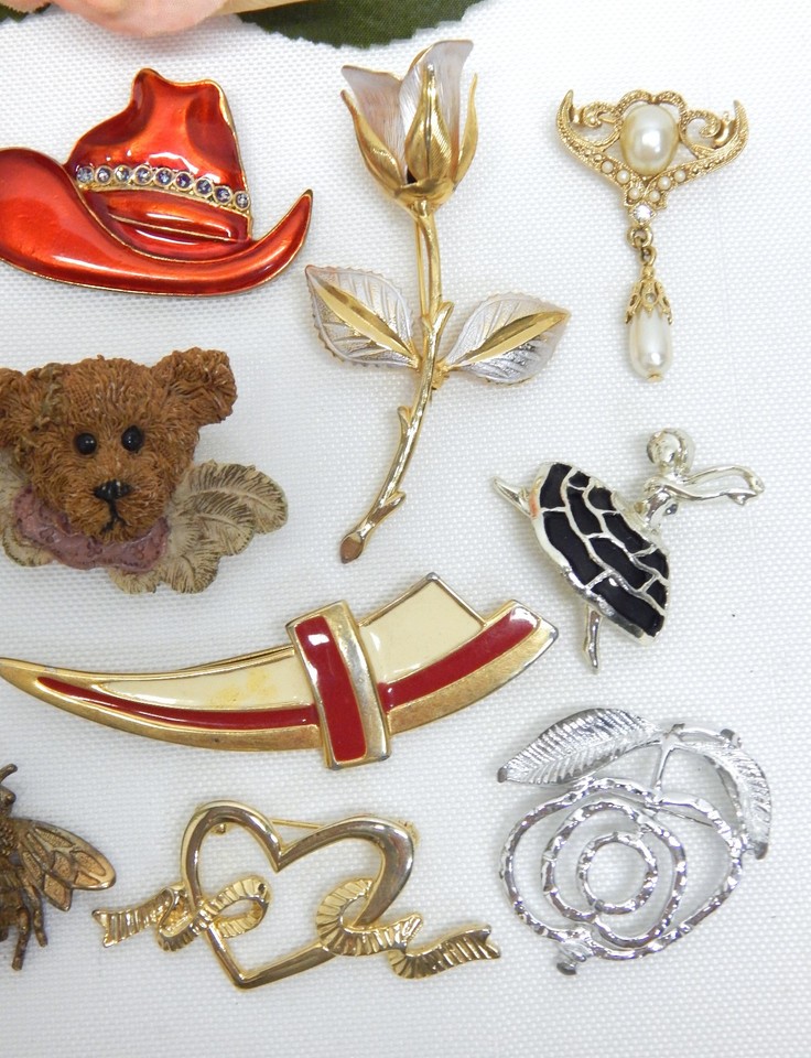 VINTAGE TO NOW FASHION JEWELRY BROOCH LOT - ASSORTED THEMES & MATERIALS | eBay